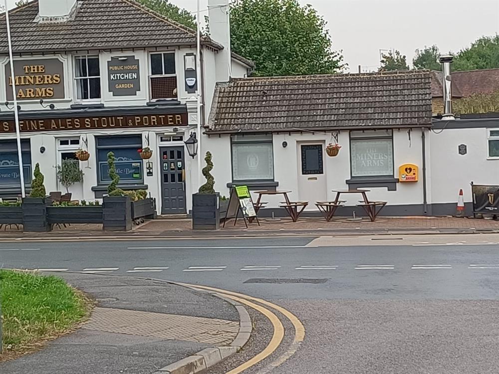 Dunton Green - New Public Access Defibrillator, Dunton Green, Sevenoaks ...